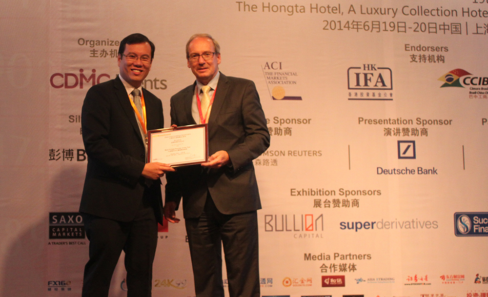 Bloomberg Wins China Forex Awards | Press | Bloomberg LP