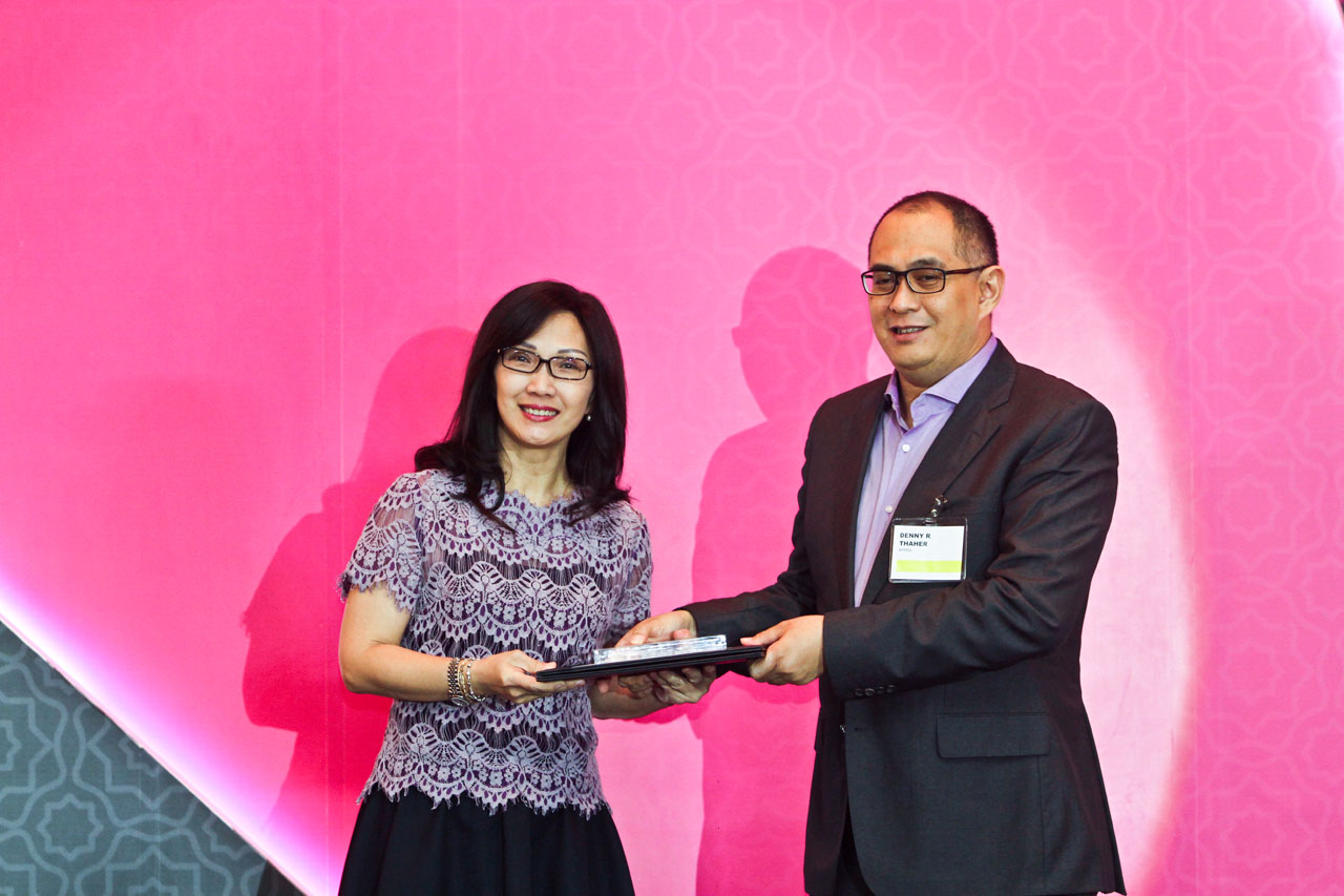 2015 APRDI-Bloomberg Indonesia Fund Awards: Winners Announced | Press ...